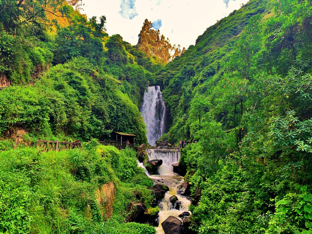 How to explore Peguche Waterfall: an Otavalo must-do – gallivantations